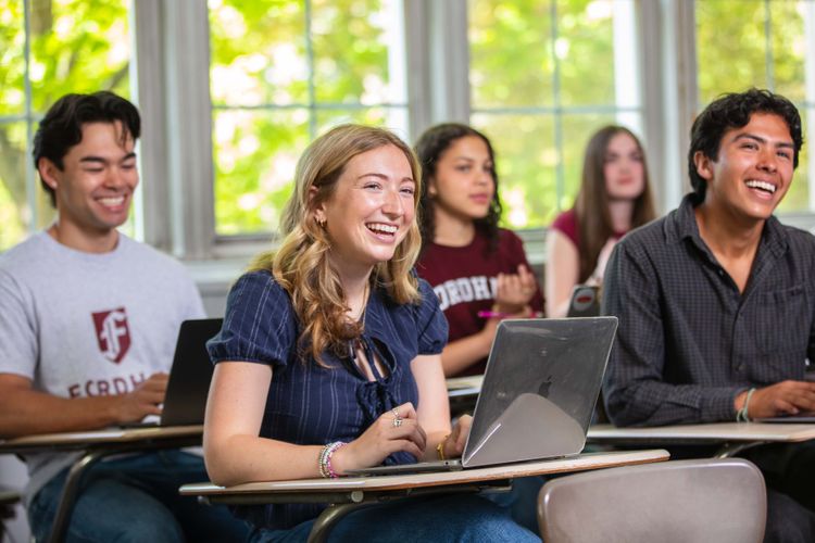How to Apply to Fordham as a Transfer Student | Fordham